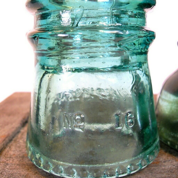 Accents | Glass Insulators Hemingray No 4 And No 16 Aqua | Poshmark